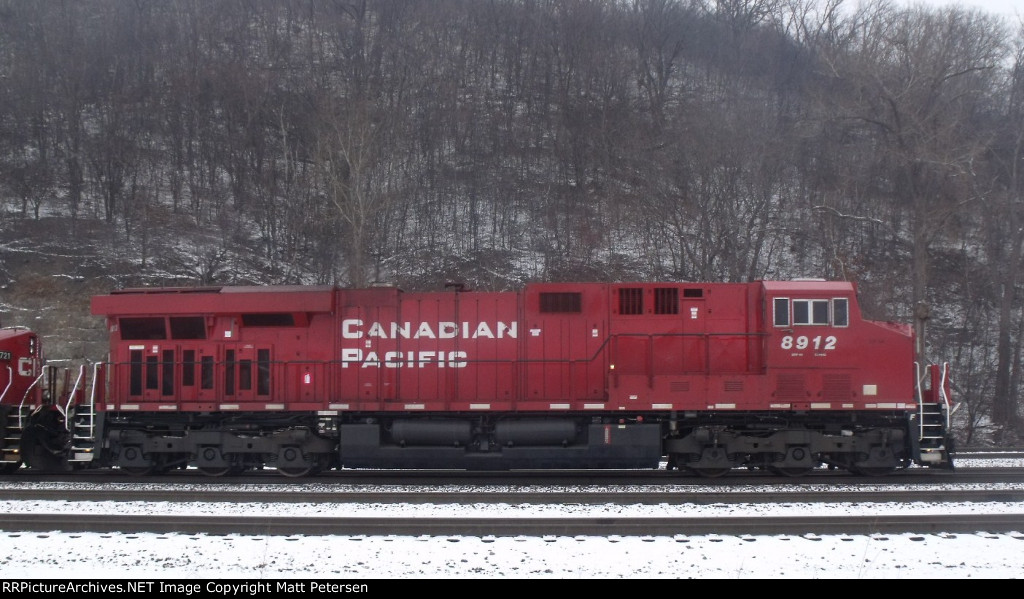 CP 8912